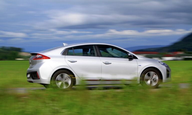 Hyundai IONIQ Electric - Norsk elbilforening