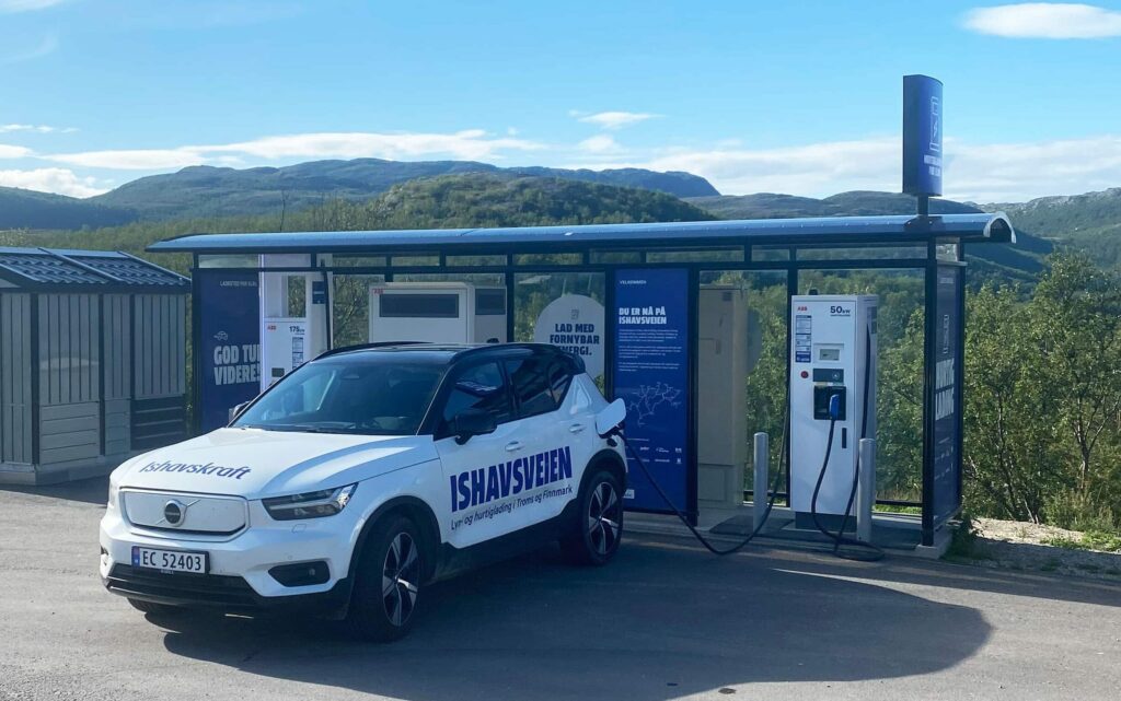 Kople drifter nå Ishavs­veiens ladere – og lover 24/7-support - Norsk ...