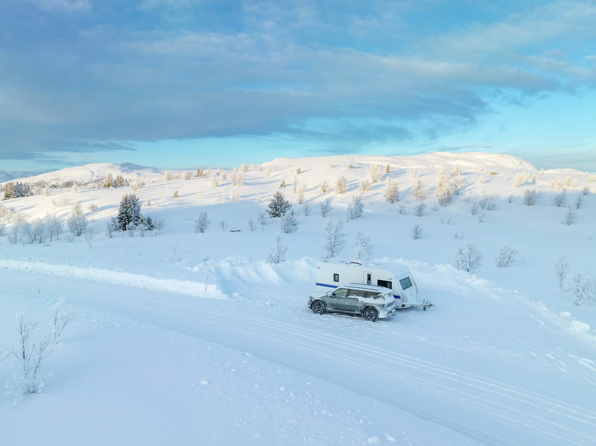 Test: Kia EV9 som batteribank på vinter-camping til fjells - Norsk ...