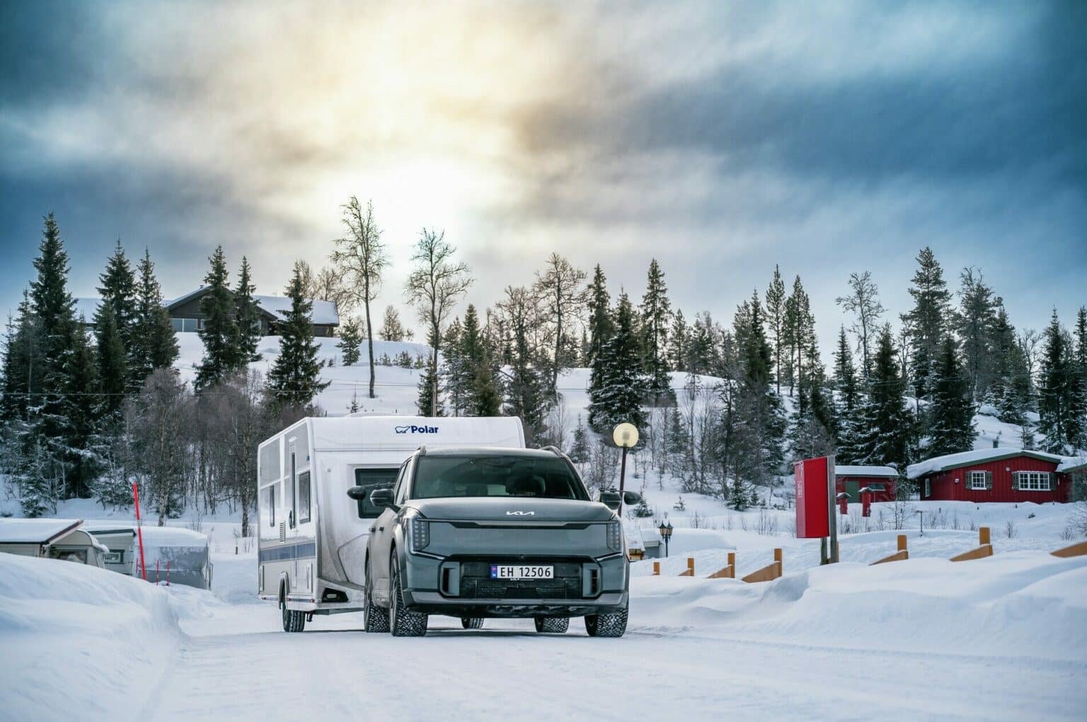 Test: Kia EV9 som batteribank på vinter-camping til fjells - Norsk ...