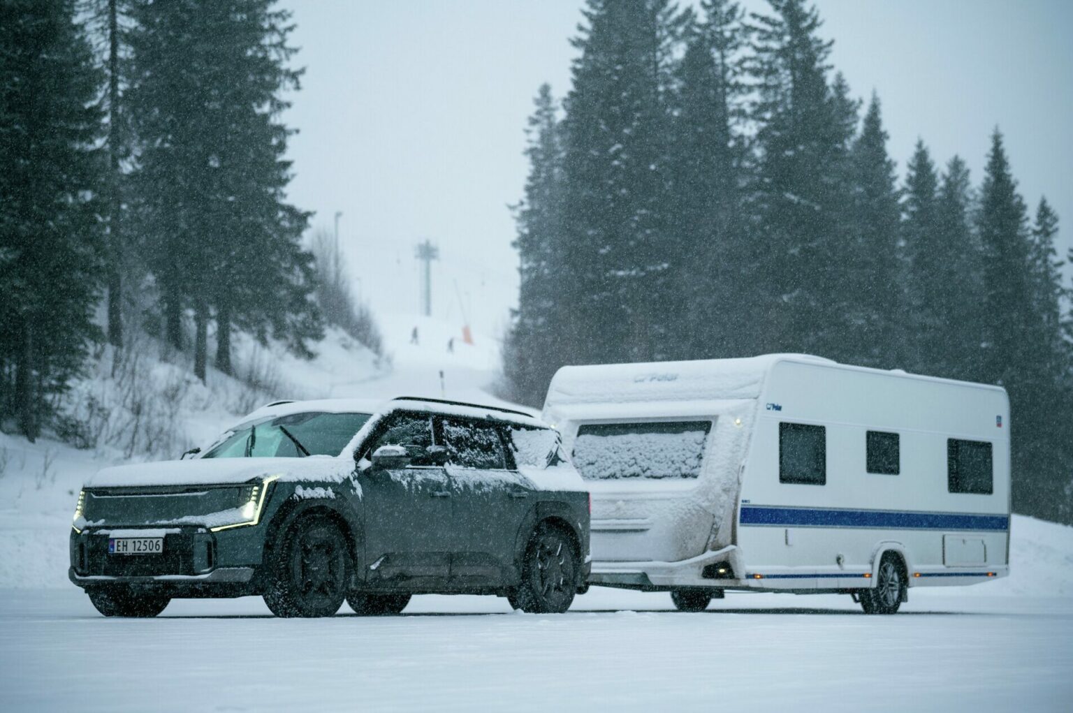 Test: Kia EV9 som batteribank på vinter-camping til fjells - Norsk ...