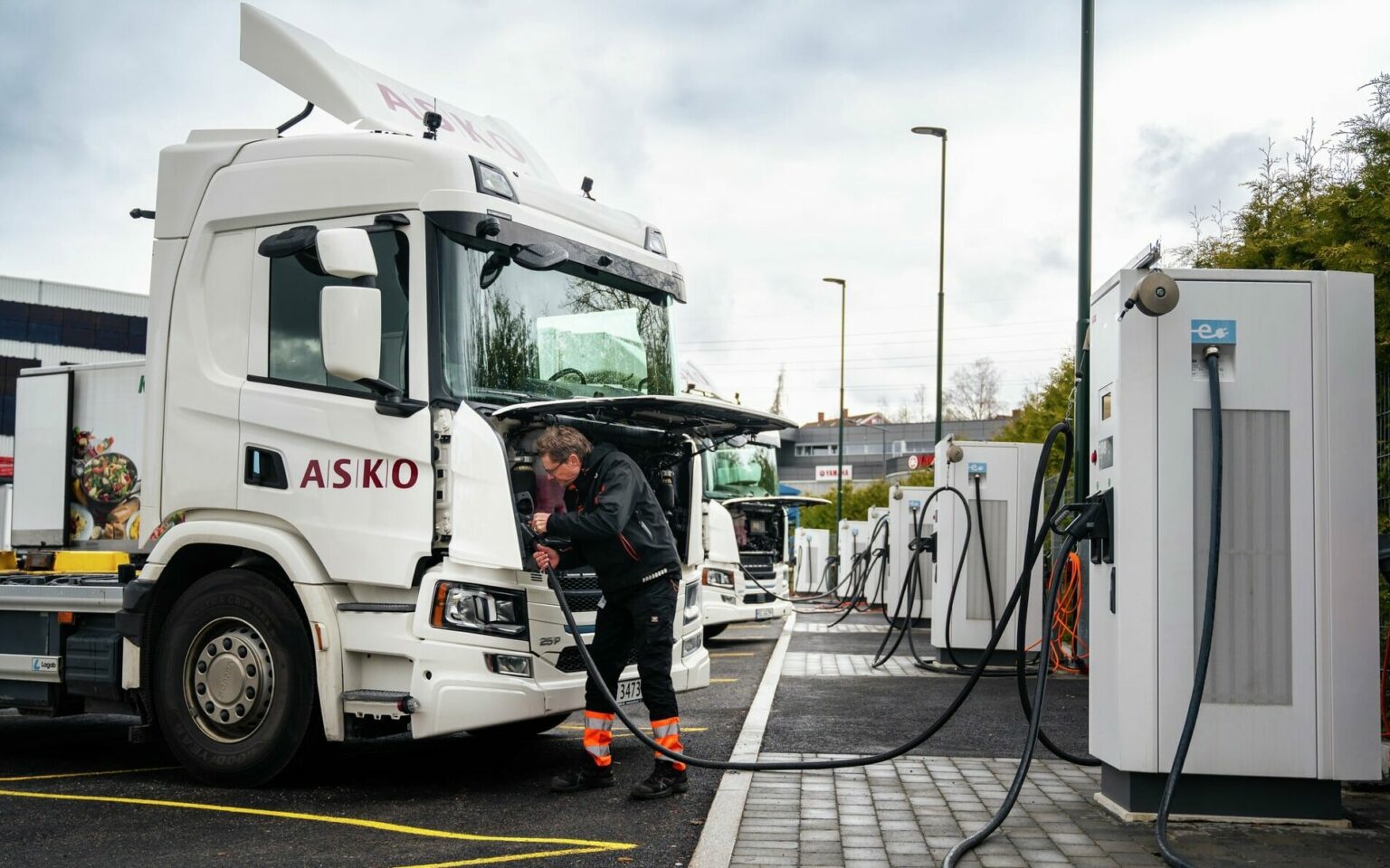 Leverer 100 prosent elektrisk i hovedstaden - Norsk elbilforening