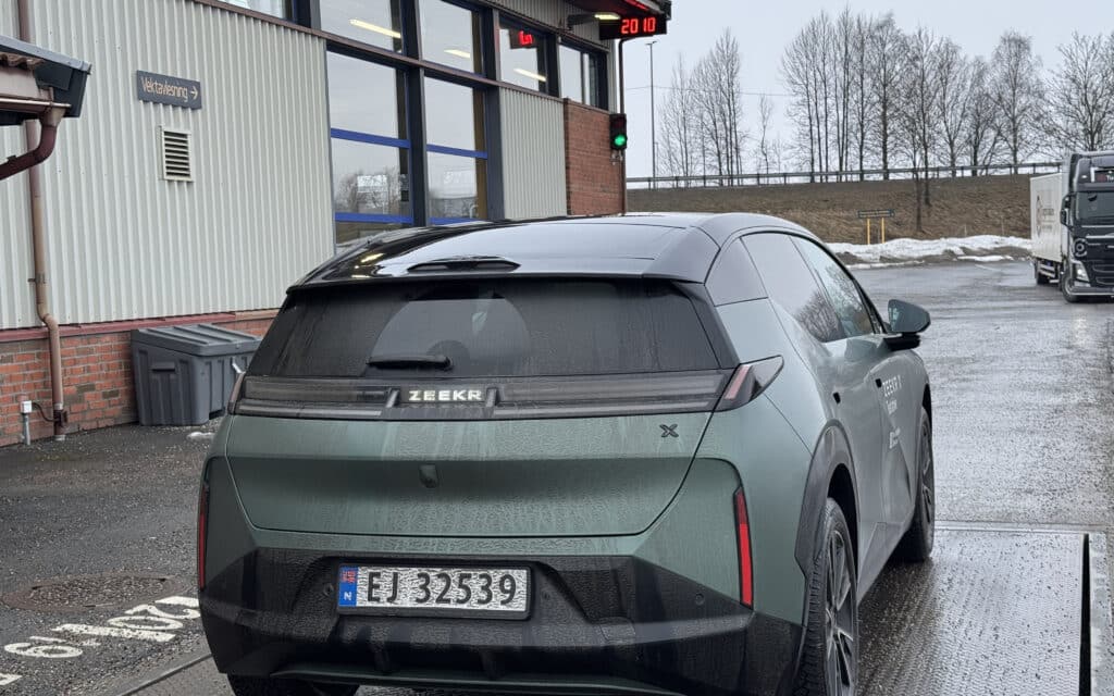Test av Zeekr X AWD: Et romsligere Volvo-alternativ - Norsk elbilforening