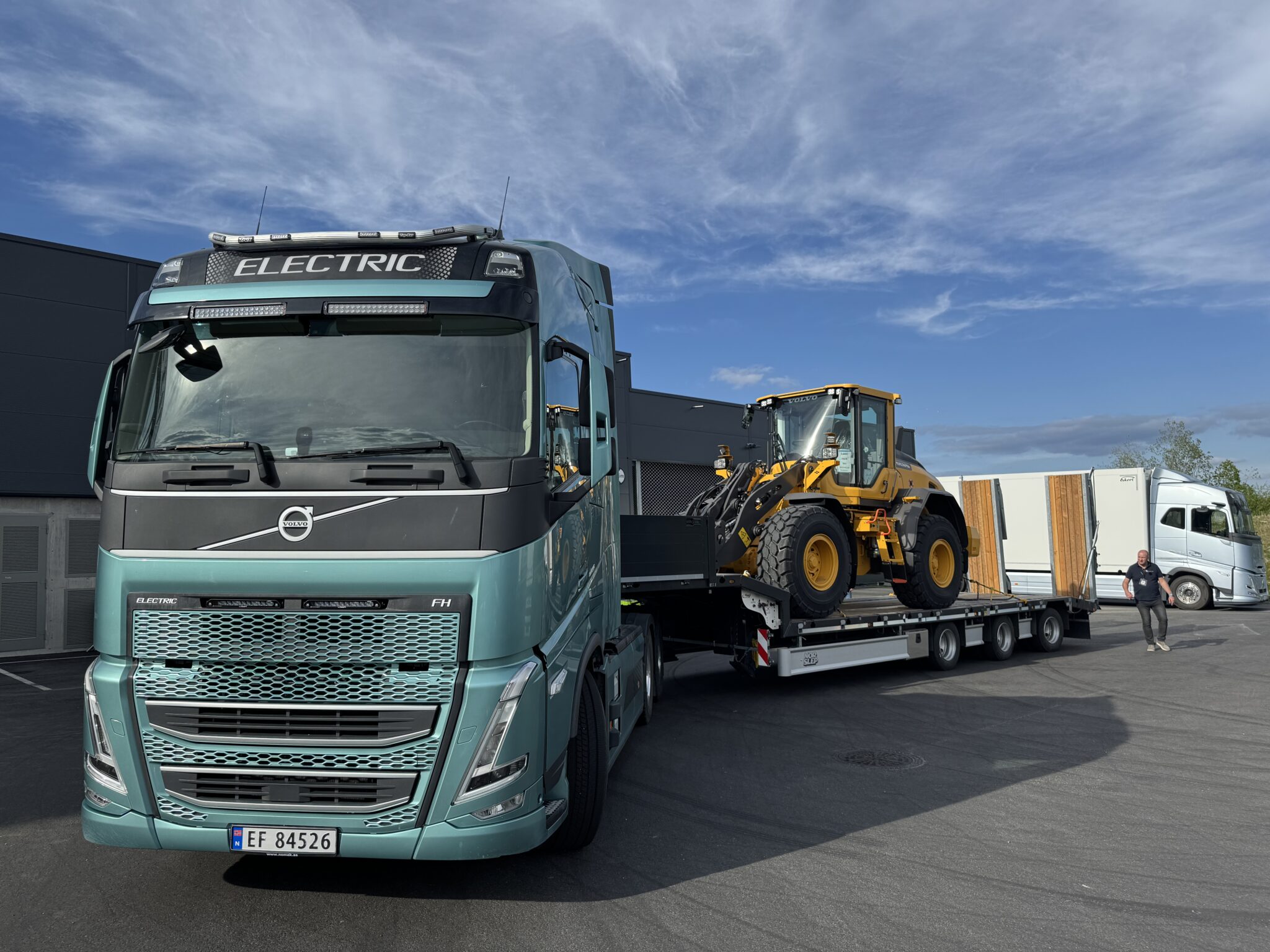 Volvo: - Den elektriske lastebilen er bedre enn diesel - Norsk ...