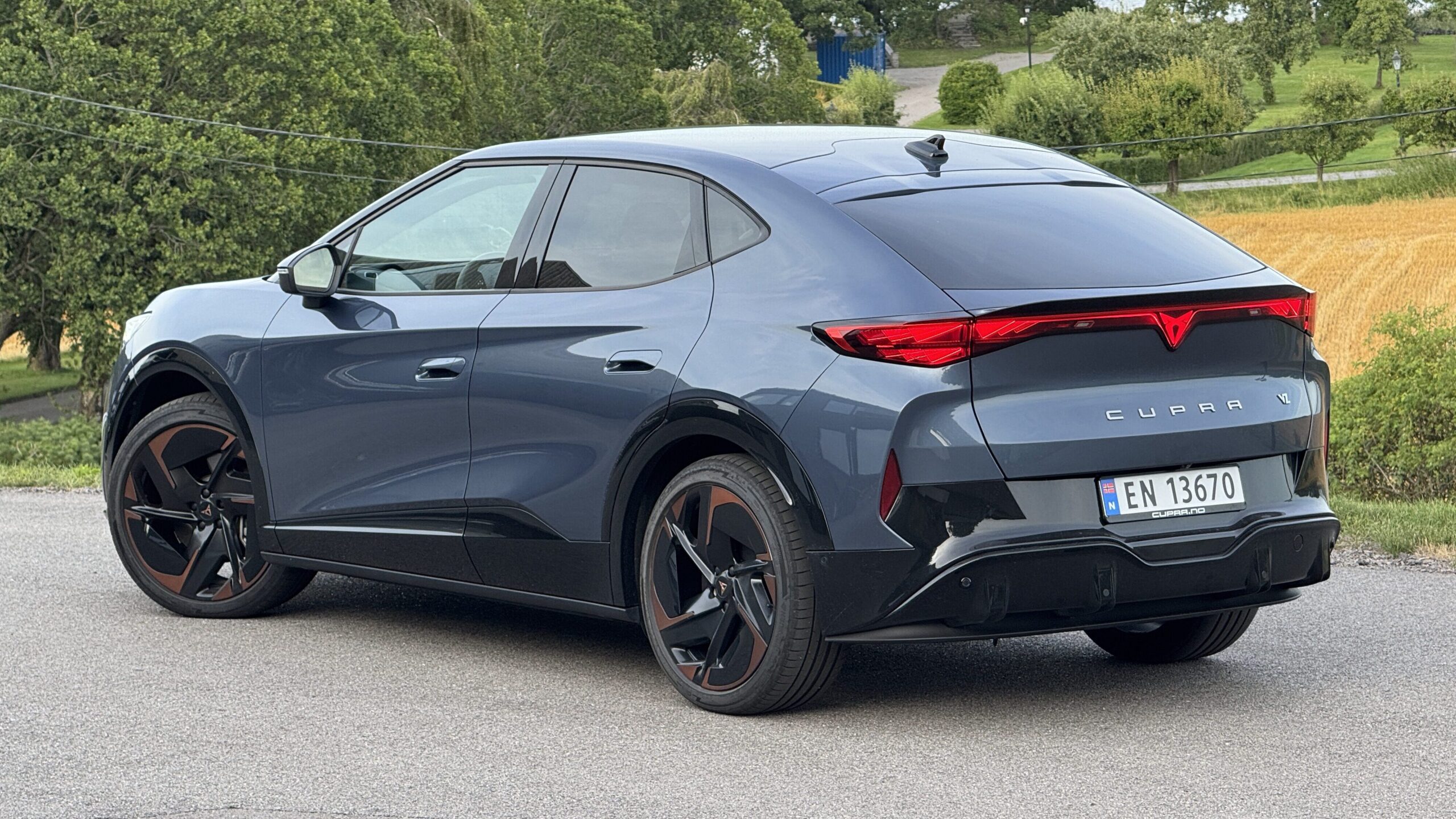 Test av Cupra Tavascan: Er den like rå som den ser ut? - Norsk ...
