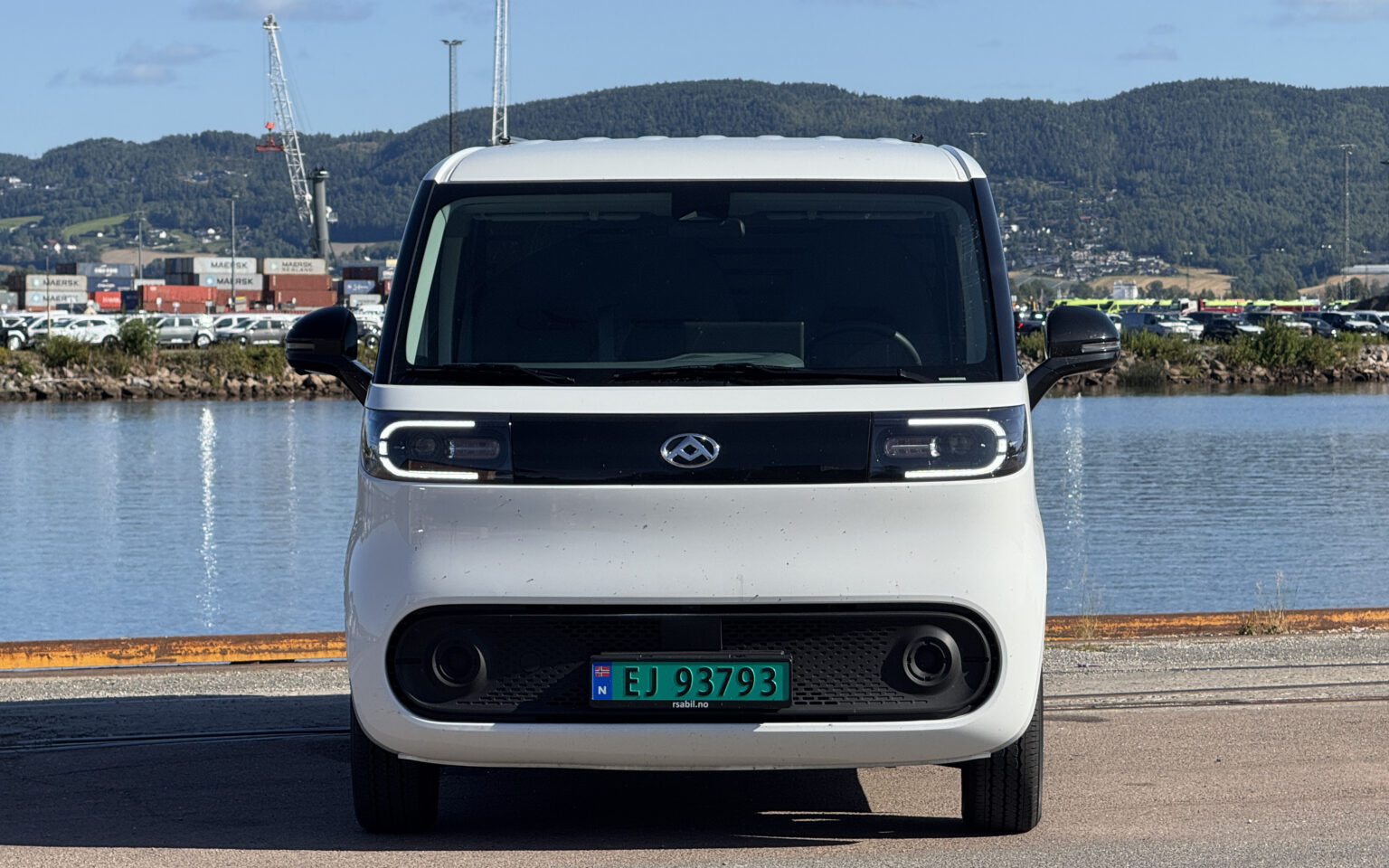 Test av Maxus e-Deliver 5: Laster mye og trekker tungt - Norsk ...